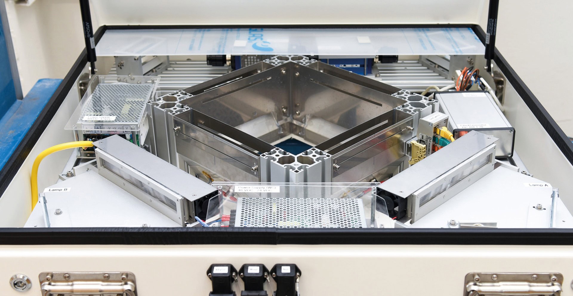 2D video distrometer for measuring precipitation