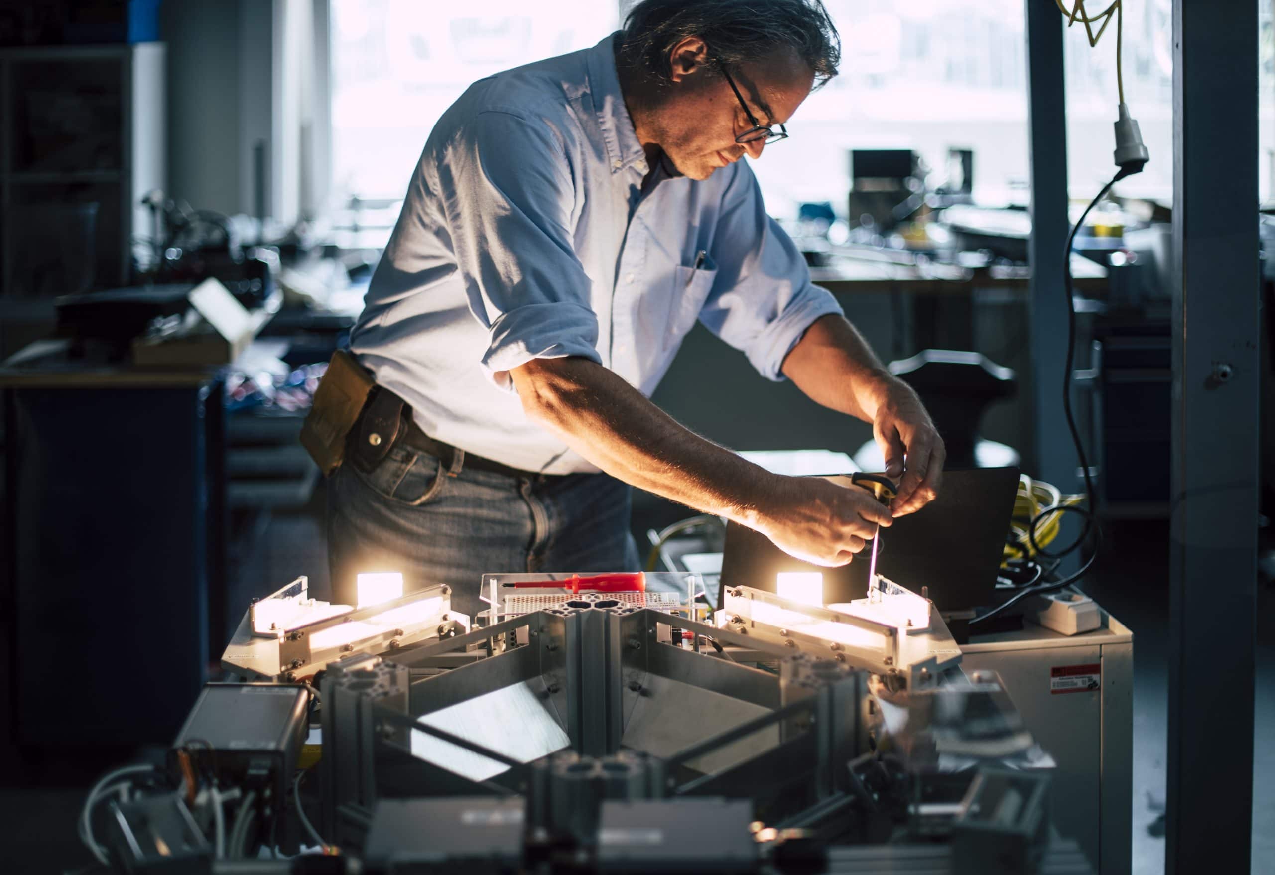 2D video distrometer for measuring precipitation