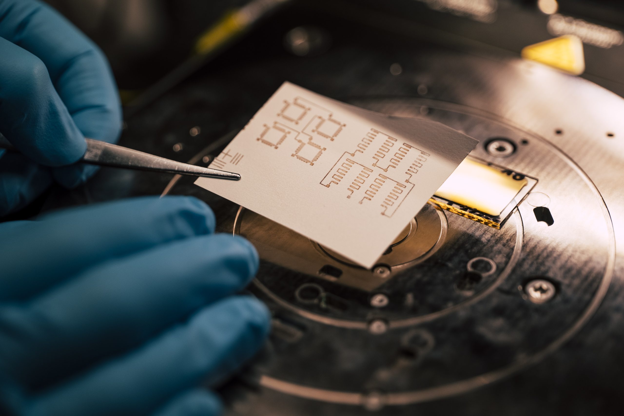 Surface Characterisation Lab » MATERIALS